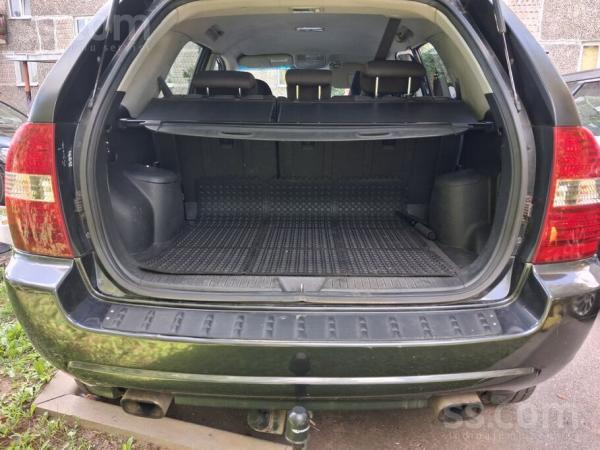 Grey Kia Sportage 2008 in Daugavpils, with an engine capacity of 2.00 L and mileage of 0 thousand km for 3700 €, photo 3 on AUTOMOTO.COM.LV