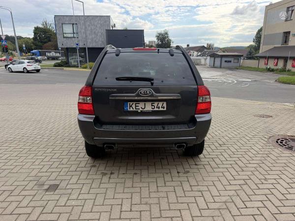 Pelēks Kia Sportage 2008 Viļņa, ar dzinēja tilpumu 1.99 L un nobraukumu 288 tūkst. km par 3000 €, foto 7 vietnē AUTOMOTO.COM.LV