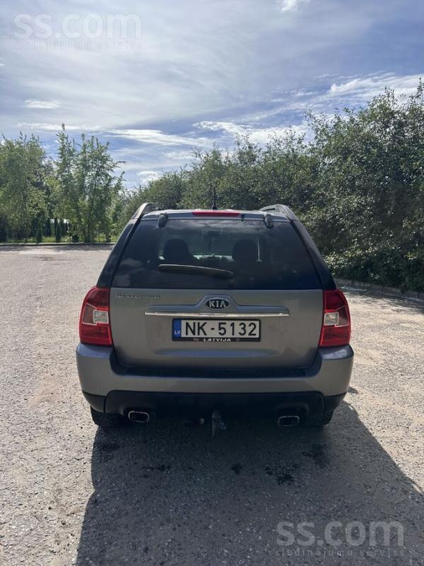 Серый Киа Sportage 2009 в Даугавпилс, объемом двигателя 2.00 л и пробегом 230 тыс. км за 4000 €, фото 4 на AUTOMOTO.COM.LV