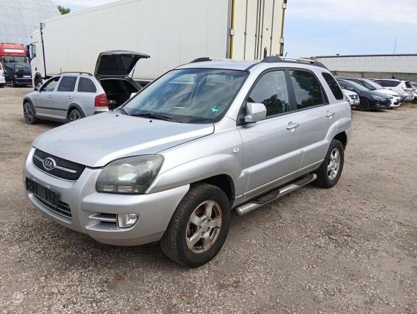 Серый Киа Sportage 2009 в Мариямполе, объемом двигателя 1.98 л и пробегом 280 тыс. км за 2700 €, фото 9 на AUTOMOTO.COM.LV
