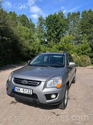 Серый Киа Sportage 2009 в Даугавпилс, объемом двигателя 2.00 л и пробегом 230 тыс. км за 3300 €, фото  на AUTOMOTO.COM.LV