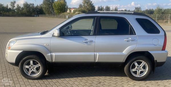 Kia Sportage 2009 in Marijampole on AUTOMOTO.COM.LV Grey Kia Sportage 2009 in Marijampole, with an engine capacity of 2.00 L and mileage of 184 thousand km for 4350 €, photo 10 on AUTOMOTO.COM.LV