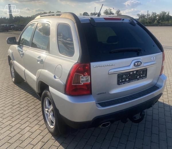 Kia Sportage 2009 in Marijampole on AUTOMOTO.COM.LV Grey Kia Sportage 2009 in Marijampole, with an engine capacity of 2.00 L and mileage of 184 thousand km for 4350 €, photo 11 on AUTOMOTO.COM.LV