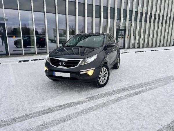 Pelēks Kia Sportage 2010 Viļņa, ar dzinēja tilpumu 1.70 L un nobraukumu 214 tūkst. km par 6200 €, foto 1 vietnē AUTOMOTO.COM.LV