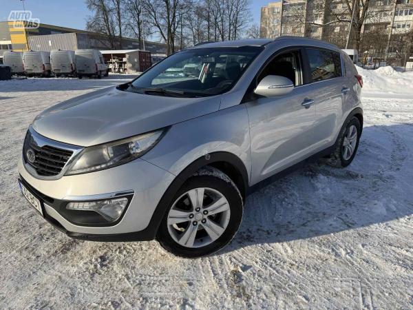 Серый Киа Sportage 2010 в Вильнюс, объемом двигателя 2.00 л и пробегом 251 тыс. км за 5700 €, фото 2 на AUTOMOTO.COM.LV
