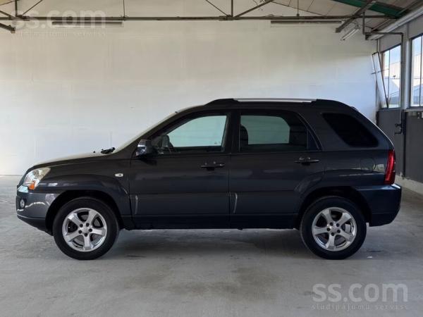 Серый Киа Sportage 2010 в Огре, объемом двигателя 2.00 л и пробегом 178 тыс. км за 4999 €, фото 4 на AUTOMOTO.COM.LV