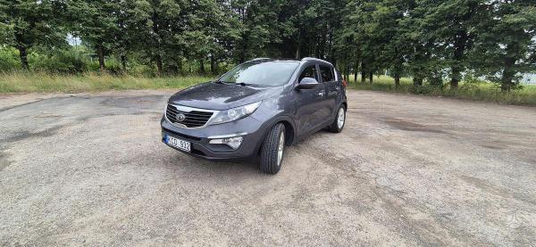 Pelēks Kia Sportage 2010 Kaišiadorys, ar dzinēja tilpumu 1.69 L un nobraukumu 256 tūkst. km par 6500 €, foto 1 vietnē AUTOMOTO.COM.LV