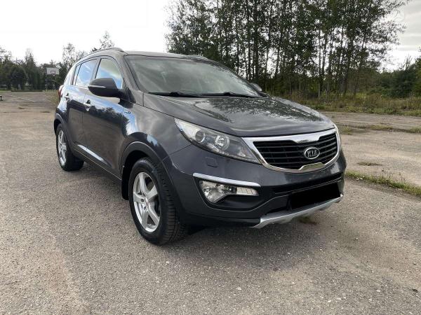 Pelēks Kia Sportage 2010 Ukmergė, ar dzinēja tilpumu 2.00 L un nobraukumu 207 tūkst. km par 5600 €, foto 4 vietnē AUTOMOTO.COM.LV