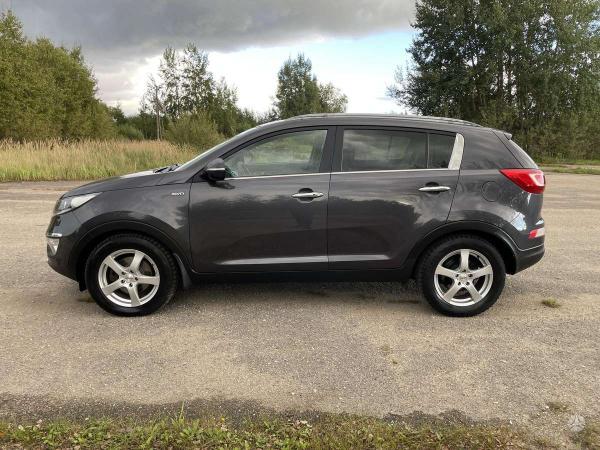 Pelēks Kia Sportage 2010 Ukmergė, ar dzinēja tilpumu 2.00 L un nobraukumu 207 tūkst. km par 5600 €, foto 9 vietnē AUTOMOTO.COM.LV