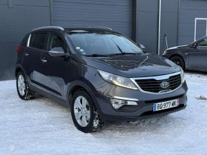 Grey Kia Sportage 2011 in Utena, with an engine capacity of 2.00 L and mileage of 201 thousand km for 6250 €, photo  on AUTOMOTO.COM.LV