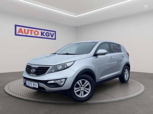 Grey Kia Sportage 2011 in Vilnius, with an engine capacity of 1.70 L and mileage of 284 thousand km for 6999 €, photo 1 on AUTOMOTO.COM.LV