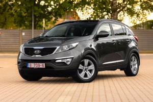 Grey Kia Sportage 2011 in Jelgava, with an engine capacity of 2.00 L and mileage of 234 thousand km for 7900 €, photo  on AUTOMOTO.COM.LV