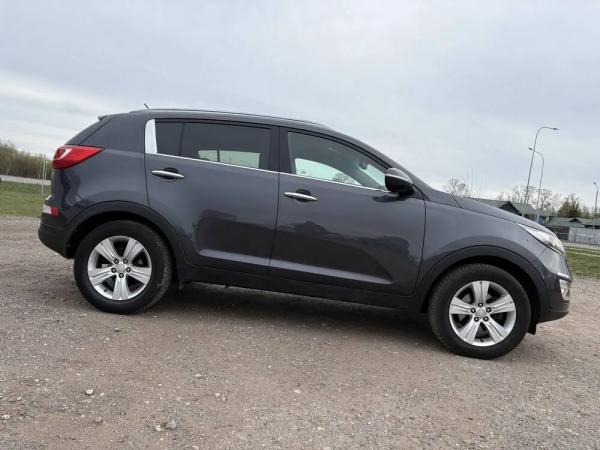 Серый Киа Sportage 2011 в Даугавпилс, объемом двигателя 1.70 л и пробегом 224 тыс. км за 7250 €, фото 6 на AUTOMOTO.COM.LV