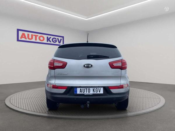 Pelēks Kia Sportage 2011 Kauņa, ar dzinēja tilpumu 1.70 L un nobraukumu 284 tūkst. km par 5999 €, foto 4 vietnē AUTOMOTO.COM.LV