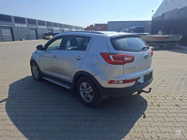 Pelēks Kia Sportage 2011 Kauņa, ar dzinēja tilpumu 1.69 L un nobraukumu 320 tūkst. km par 4499 €, foto 8 vietnē AUTOMOTO.COM.LV