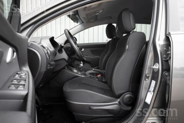 Pelēks Kia Sportage 2011 Talsi, ar dzinēja tilpumu 1.70 L un nobraukumu 229 tūkst. km par 4950 €, foto 9 vietnē AUTOMOTO.COM.LV