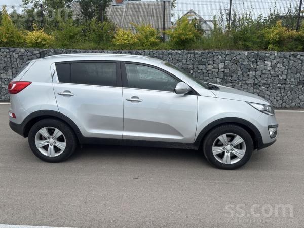 Серый Киа Sportage 2011 в Резекне, объемом двигателя 1.70 л и пробегом 263 тыс. км за 6500 €, фото 3 на AUTOMOTO.COM.LV