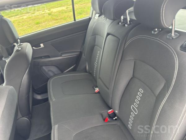 Серый Киа Sportage 2011 в Резекне, объемом двигателя 1.70 л и пробегом 263 тыс. км за 6500 €, фото 10 на AUTOMOTO.COM.LV