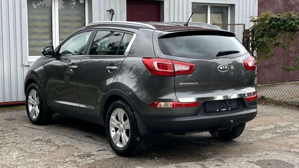 Серый Киа Sportage 2011 в Укмерге, объемом двигателя 1.59 л и пробегом 182 тыс. км за 6200 €, фото 5 на AUTOMOTO.COM.LV