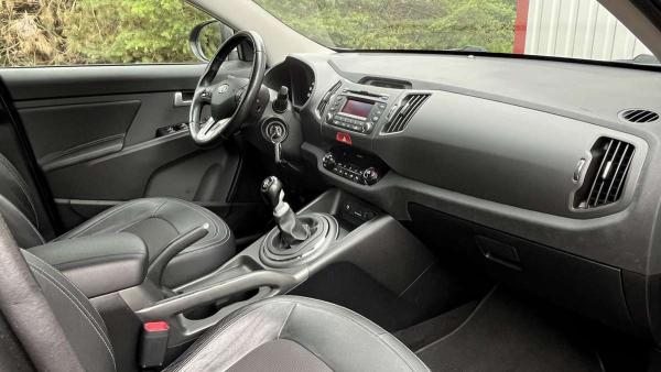Серый Киа Sportage 2011 в Укмерге, объемом двигателя 1.59 л и пробегом 182 тыс. км за 6200 €, фото 8 на AUTOMOTO.COM.LV
