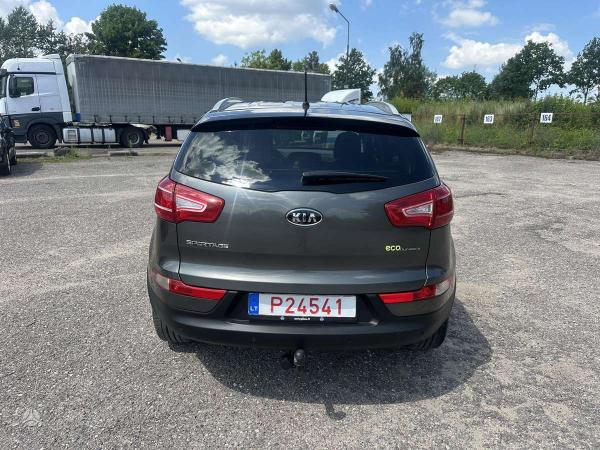 Серый Киа Sportage 2011 в Алитус, объемом двигателя 1.59 л и пробегом 249 тыс. км за 6900 €, фото 6 на AUTOMOTO.COM.LV
