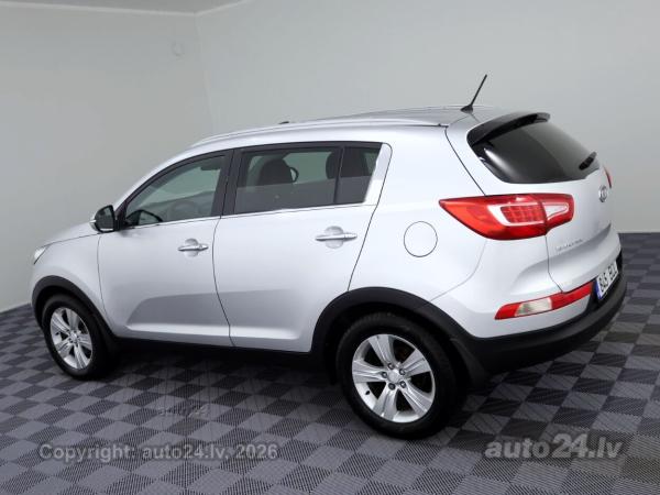 Серый Киа Sportage 2011 в Таллин, объемом двигателя 2.00 л и пробегом 253 тыс. км за 4499 €, фото 4 на AUTOMOTO.COM.LV