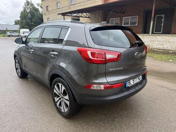Серый Киа Sportage 2011 в Алитус, объемом двигателя 1.69 л и пробегом 208 тыс. км за 5700 €, фото 10 на AUTOMOTO.COM.LV