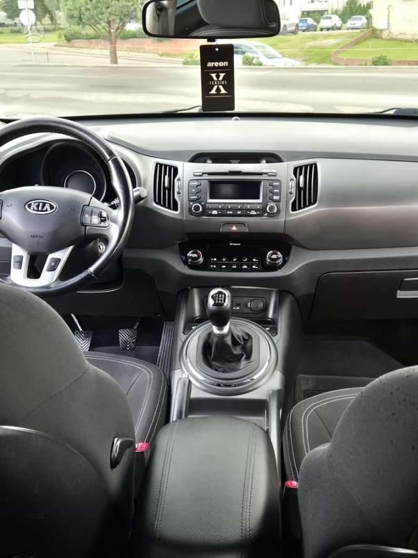 Серый Киа Sportage 2011 в Каунас, объемом двигателя 2.00 л и пробегом 307 тыс. км за 5000 €, фото 8 на AUTOMOTO.COM.LV