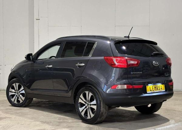 Серый Киа Sportage 2011 в Клайпеда, объемом двигателя 2.00 л и пробегом 331 тыс. км за 6500 €, фото 4 на AUTOMOTO.COM.LV