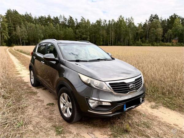 Серый Киа Sportage 2011 в Вильнюс, объемом двигателя 1.69 л и пробегом 329 тыс. км за 6550 €, фото 3 на AUTOMOTO.COM.LV