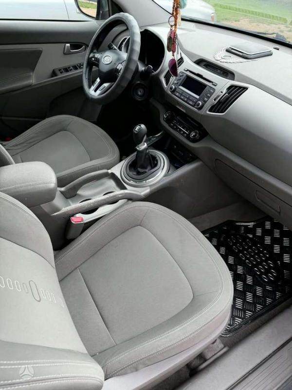 Серый Киа Sportage 2011 в Вильнюс, объемом двигателя 1.69 л и пробегом 329 тыс. км за 6550 €, фото 7 на AUTOMOTO.COM.LV