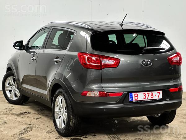 Grey Kia Sportage 2011 in Jurmala, with an engine capacity of 1.60 L and mileage of 220 thousand km for 7450 €, photo 7 on AUTOMOTO.COM.LV