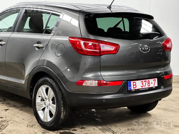Grey Kia Sportage 2011 in Jurmala, with an engine capacity of 1.60 L and mileage of 220 thousand km for 7450 €, photo 8 on AUTOMOTO.COM.LV