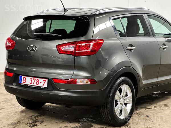 Grey Kia Sportage 2011 in Jurmala, with an engine capacity of 1.60 L and mileage of 220 thousand km for 7450 €, photo 10 on AUTOMOTO.COM.LV