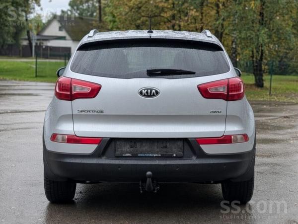 Grey Kia Sportage 2011 in Jurmala, with an engine capacity of 2.00 L and mileage of 0 thousand km for 5250 €, photo 7 on AUTOMOTO.COM.LV