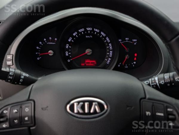 Grey Kia Sportage 2011 in Jurmala, with an engine capacity of 2.00 L and mileage of 0 thousand km for 5250 €, photo 11 on AUTOMOTO.COM.LV