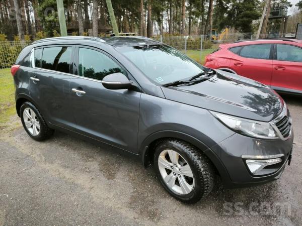 Grey Kia Sportage 2012 in Riga, with an engine capacity of 1.70 L and mileage of 254 thousand km for 5200 €, photo 10 on AUTOMOTO.COM.LV