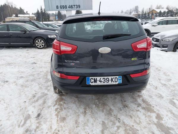 Grey Kia Sportage 2012 in Utena, with an engine capacity of 1.59 L and mileage of 200 thousand km for 5700 €, photo 6 on AUTOMOTO.COM.LV
