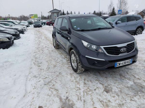 Pelēks Kia Sportage 2012 Utena, ar dzinēja tilpumu 1.59 L un nobraukumu 200 tūkst. km par 5700 €, foto 3 vietnē AUTOMOTO.COM.LV