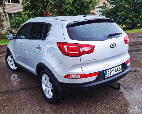 Grey Kia Sportage 2012 in Radviliskis, with an engine capacity of 2.00 L and mileage of 233 thousand km for 6900 €, photo 7 on AUTOMOTO.COM.LV