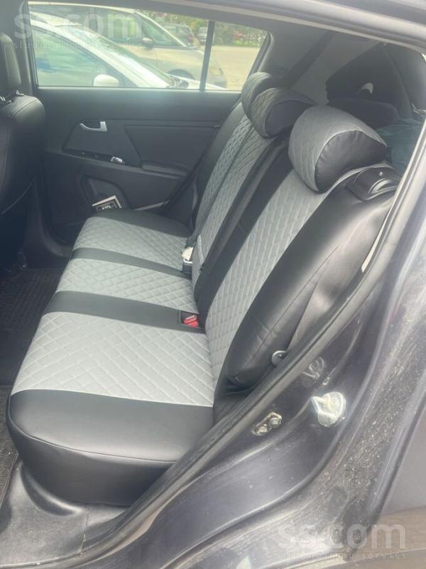 Grey Kia Sportage 2012 in Riga, with an engine capacity of 2.00 L and mileage of 252 thousand km for 7500 €, photo 6 on AUTOMOTO.COM.LV