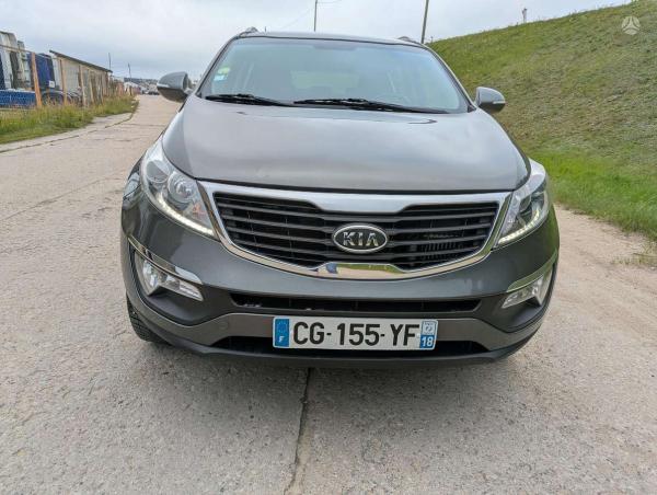 Pelēks Kia Sportage 2012 Viļņa, ar dzinēja tilpumu 1.69 L un nobraukumu 225 tūkst. km par 5900 €, foto 2 vietnē AUTOMOTO.COM.LV