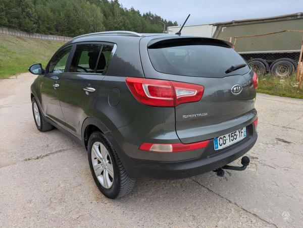 Pelēks Kia Sportage 2012 Viļņa, ar dzinēja tilpumu 1.69 L un nobraukumu 225 tūkst. km par 5900 €, foto 6 vietnē AUTOMOTO.COM.LV