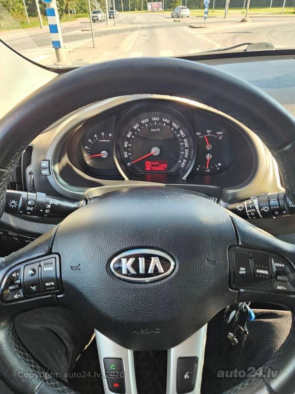 Серый Киа Sportage 2012 в Таллин, объемом двигателя 2.00 л и пробегом 0 тыс. км за 8500 €, фото 7 на AUTOMOTO.COM.LV