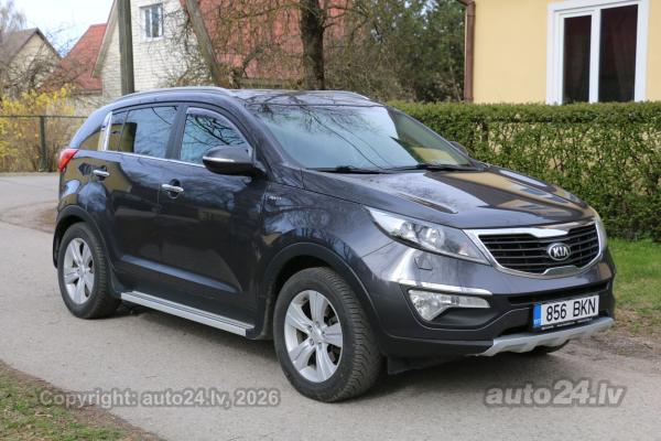 Pelēks Kia Sportage 2013 Tartu, ar dzinēja tilpumu 2.00 L un nobraukumu 265 tūkst. km par 6999 €, foto 3 vietnē AUTOMOTO.COM.LV