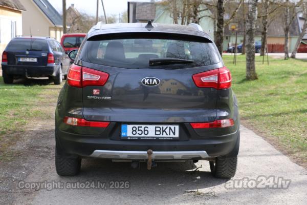 Pelēks Kia Sportage 2013 Tartu, ar dzinēja tilpumu 2.00 L un nobraukumu 265 tūkst. km par 6999 €, foto 6 vietnē AUTOMOTO.COM.LV