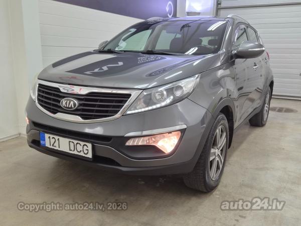 Серый Киа Sportage 2013 в Хаапсалу, объемом двигателя 1.70 л и пробегом 313 тыс. км за 6300 €, фото 2 на AUTOMOTO.COM.LV