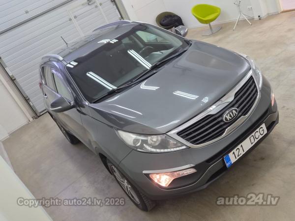 Серый Киа Sportage 2013 в Хаапсалу, объемом двигателя 1.70 л и пробегом 313 тыс. км за 6300 €, фото 5 на AUTOMOTO.COM.LV