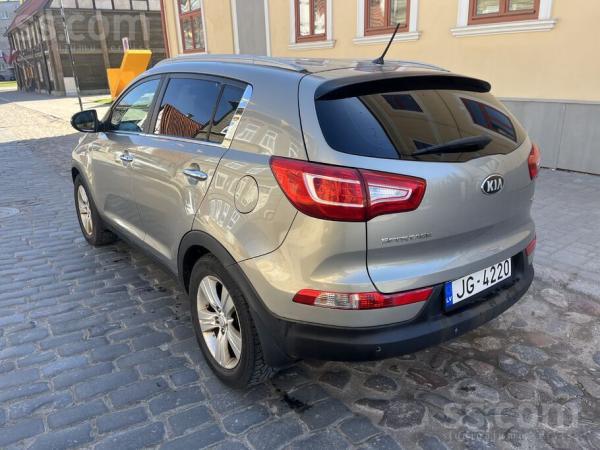 Серый Киа Sportage 2013 в Елгава, объемом двигателя 1.70 л и пробегом 0 тыс. км за 4590 €, фото 4 на AUTOMOTO.COM.LV