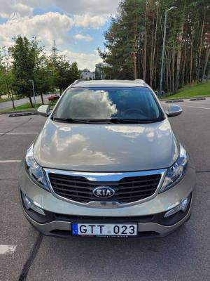 Pelēks Kia Sportage 2013 Viļņa, ar dzinēja tilpumu 2.00 L un nobraukumu 69 tūkst. km par 8500 €, foto  vietnē AUTOMOTO.COM.LV